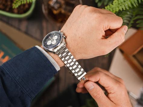 How To Wind Manual Watch Citizenside