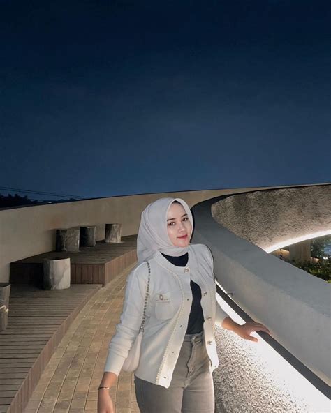 Pinterest Di 2025 Fotografi Potret Wanita Fotografi Wanita Aksesori Wanita