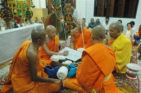 ฐานข้อมูลประเพณีท้องถิ่นในประเทศไทย Rituals Ceremonies And Local Festivals In Thailand Database