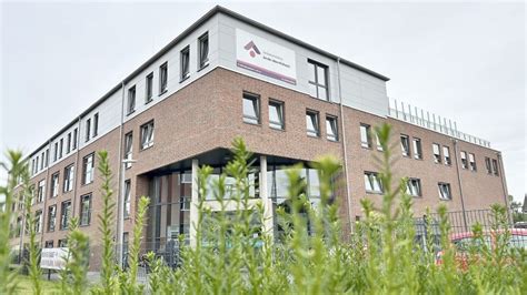 Neuer Eigentümer Insolventes Pflegeheim In Leer Ist Verkauft