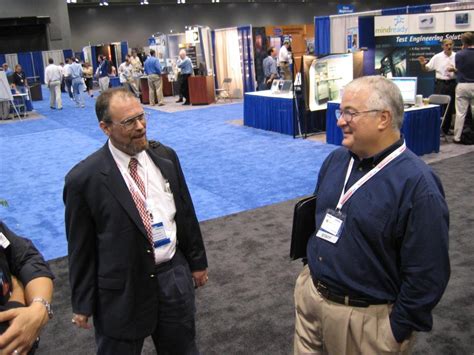 How Do I Create An Array Of Waveforms Constant For Declaring The Datatype Of A Notifier Ni