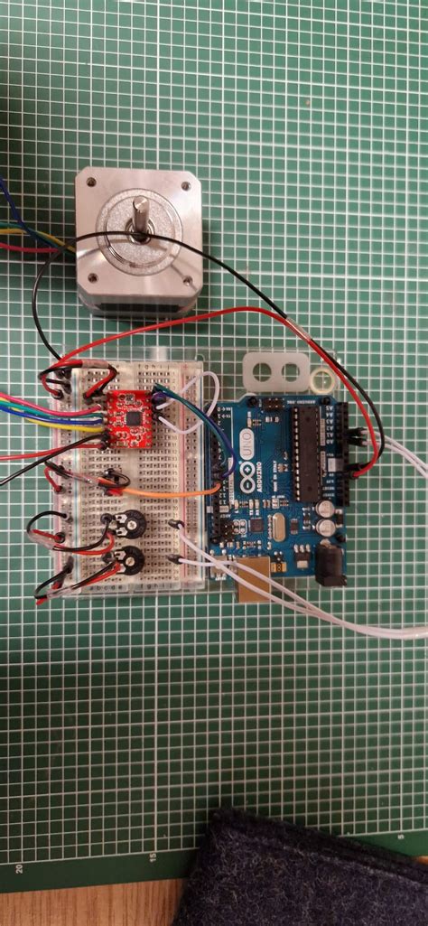 Why Doesnt The Motor Work Even Though It Is Ouputing Into Values Into Serial Monitor R