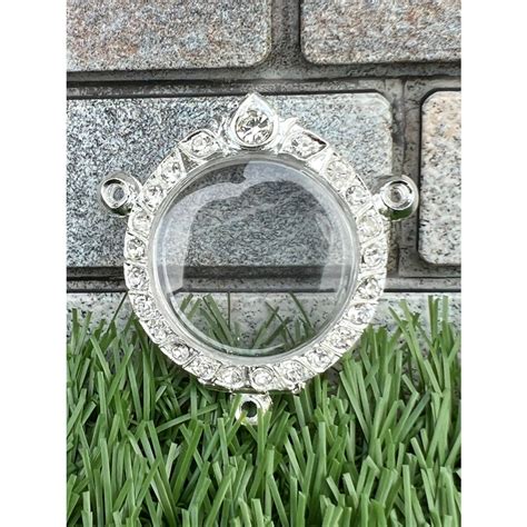 กรอบเงิน ตลับพระ กรอบพระ กรอบกลม ล้อมเพชร เหรียญกลม 3 ห่วง ทรงกลม เงิน 80 ขนาด สูง 3 9 Cm กว้าง