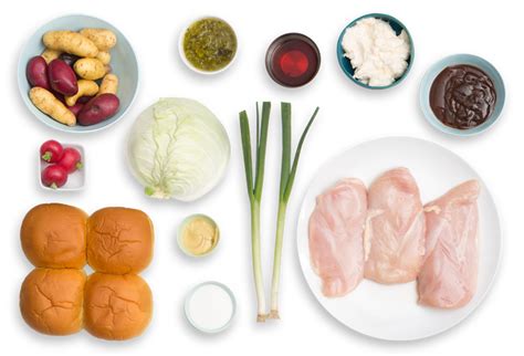 Recipe Pulled Bbq Chicken Sandwiches With Fingerling Potato Salad And Creamy Coleslaw Blue Apron