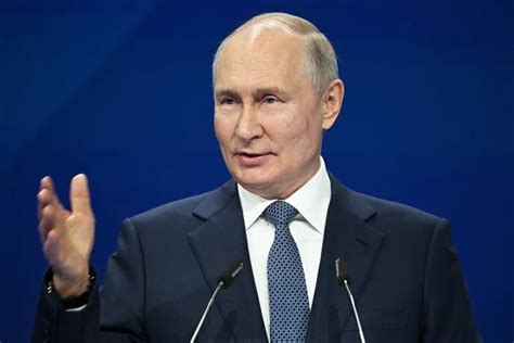A 30 Años Del Frustrado Levantamiento Parlamentario En Rusia Vladimir Putin Afianza Su Poder