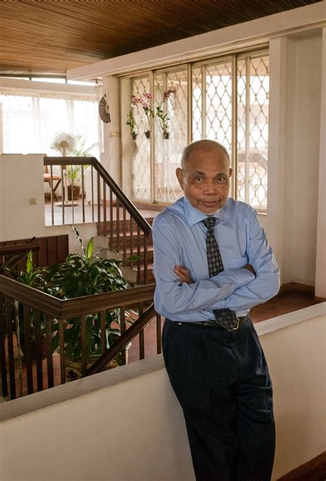 ផ្ទះសល់ពីសង្គម មកដឹងតម្លៃផ្ទះរបស់ស្ថាបត្យករដំបូងគេនៅស្រុកខ្មែរ វណ្ណ ម៉ូលីវណ្ណ ត្រូវបាន Brown