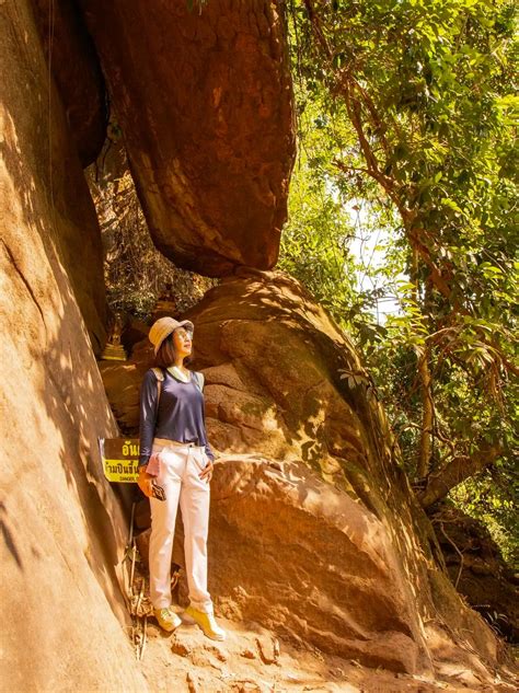 Unseen ภูลังกา บึงกาฬ 🍃ถ้ำนาคี ตามไปมู จังหวัดนครพนม แกลเลอรีที่โพสต์โดย Unithaitrip Lemon8