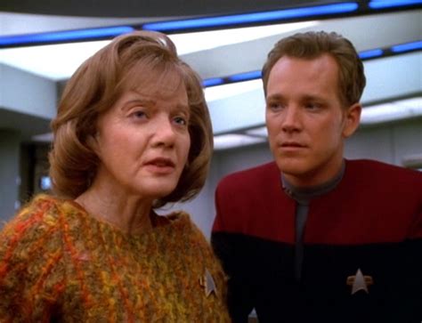 Kes Fashion Project Hairstyles Manic Pixie Dust