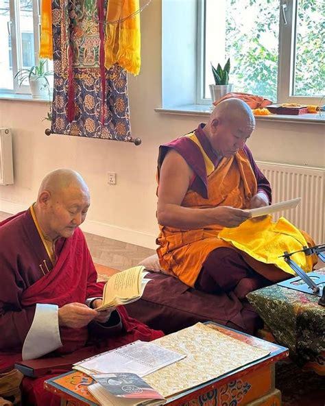 Гэгээрлийн Суурь Ачит багшийн айлдвараас Хэрвээ та аз жаргалыг хүсэж байгаа бол цаг мөч