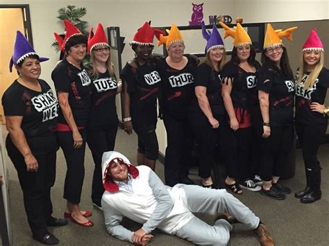 36 Group Halloween Costumes For Work Work Team Costume Ideas Team
