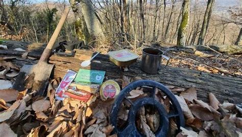 Вторсырьё у моря С прибором по горам Краснодарского края Очень старая находка эхо войны