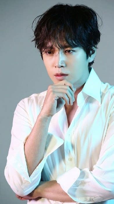 Hwang Tae Kyung Mystic Hills