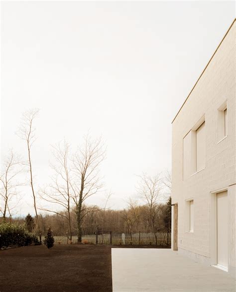 Lca Architetti Models Primitive House Of The Archeologist On Fossils