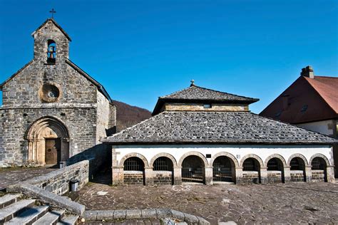 Entorno Hostal Burguete Auritz Burguete Navarra