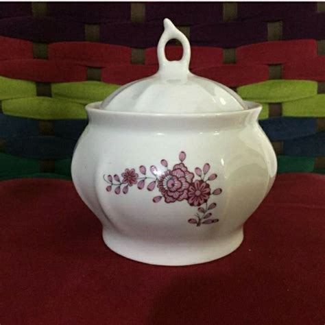 کمدا قیمت و خرید قندان رنگ سفید سایز متوسط