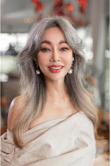 คุณย่ายังสาว คุณยายยังสวยปิ๊ง 8 เซเลบสาวสองพันปี อดีตดาวสังคมที่ไม่ยอมโรย