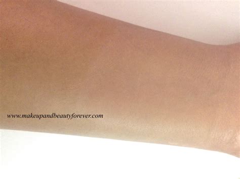 Revlon Touch And Glow Moisturising Makeup Foundation Review