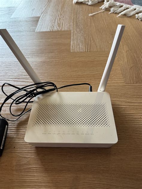 Router Huawei Computers And Tech Parts And Accessories Networking On Carousell