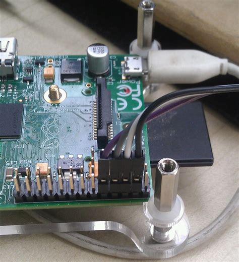 raspberry pi 串口控制 单片机