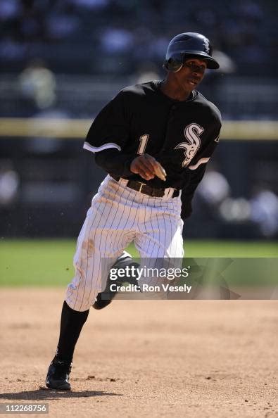 Juan Pierre Of The Chicago White Sox Runs The Bases Against The News