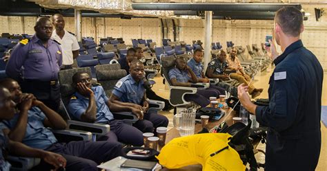 Spearhead Class Expeditionary Fast Transport Seating Ues Marine