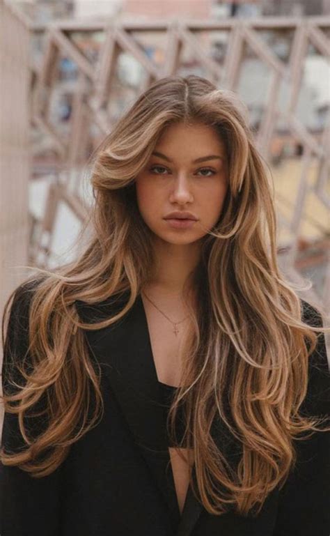 Flowing Elegance 40 Long Layered Haircuts Ideas Ethereal Ombre Layers