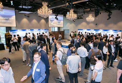 Linkedin 바스프 페이지 한국바스프 차량경량화 이모빌리티 엔지니어링플라스틱 폴리우레탄솔루션 화학적재활용 지속가능성 Basf Basfkorea