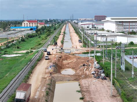 រដ្ឋបាលរាជធានីភ្នំពេញ នាព្រឹកថ្ងៃចន្ទ ១៥រោច ខែពិសាខ ឆ្នាំម្សាញ់ សប្ដស័ក ព ស ២៥៦៩