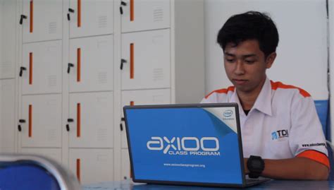 [video Terbaik Lomba Video Kreatif Axioo Class Program] Muhammadiyah Cileungsi Kab Bogor