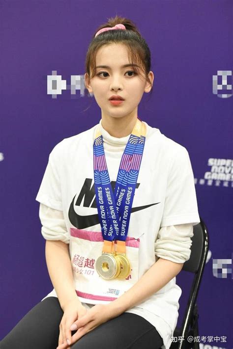 人间清醒杨超越谁能做到和她一样呢 知乎
