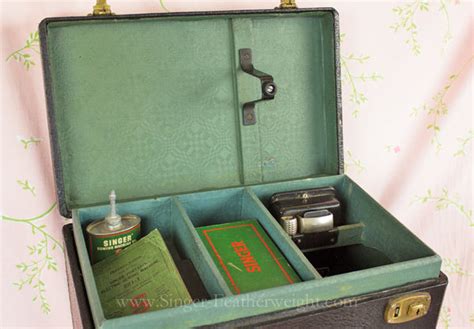 A Concise History Of The Featherweight Case The Singer Featherweight Shop