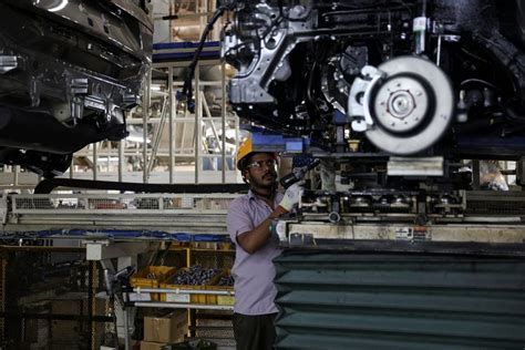 Indias Maruti Suzuki To Invest 4 Bln In Second Gujarat Car Plant
