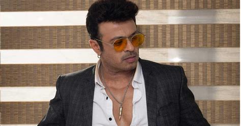 ആ സിനിമയിലെ ഗേ ക്യാരക്ടര്‍ ഞാനായിരുന്നു ചെയ്യേണ്ടിയിരുന്നത് റിയാസ് ഖാന്‍ Doolnews