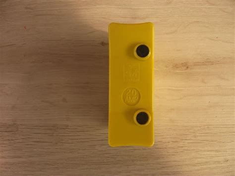 Centaur 20 Amp Rewirable Fuse Wire Carrier And Base Also Fits Wylex