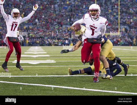 South Bend Indiana Usa 22nd Nov 2014 Louisville Quarterback Reggie