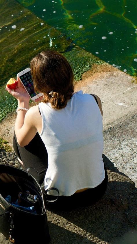 Smartphone Tips And Tricks How To Keep Your Device Safe During Rain