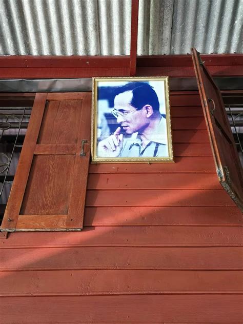 ภาพระบายสีเศรษฐกิจพอเพียง🥰 แกลเลอรีที่โพสต์โดย Auntieworksheet Lemon8