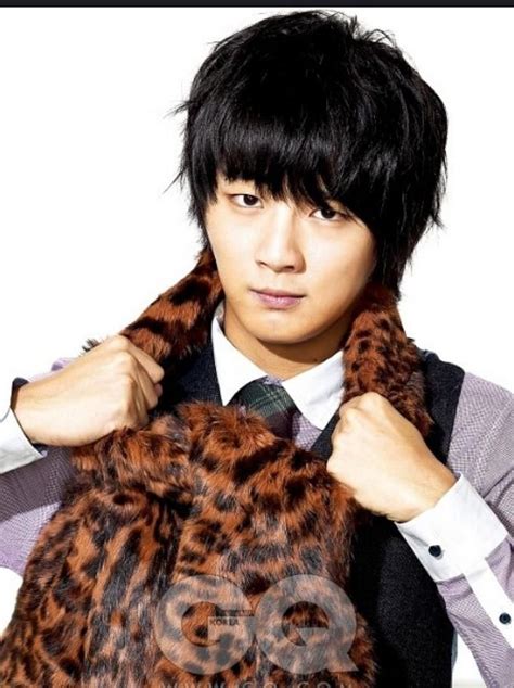 Do You Know This Kactor Click To Find Out Elle Girl Gq Kdrama Actors