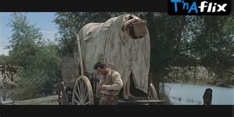 Jane Russell Breasts Scene In The Tall Men Tnaflix Com