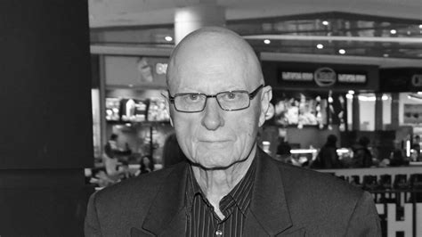 Президентът Радев изразява съболезнования на семейството и близките на актьора Васил Банов