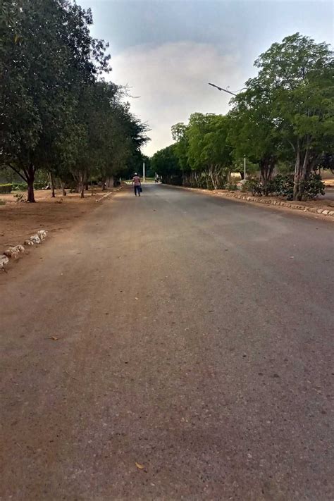 Umaima Khan Insearch Pk