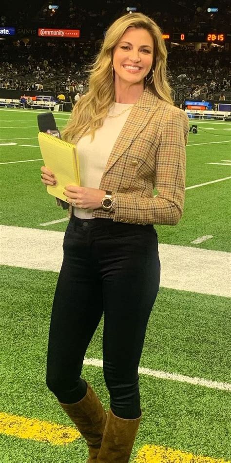 Erin Andrews Legs Nhl