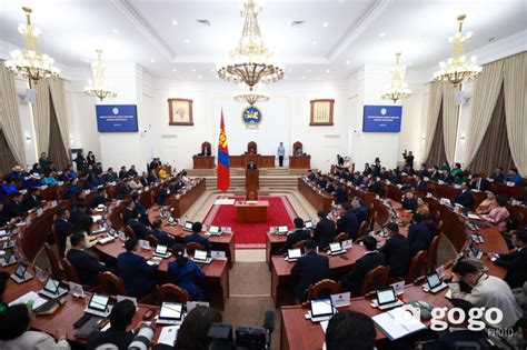 ФОТО 126 гишүүнтэй УИХ ын анхны хуралдаан