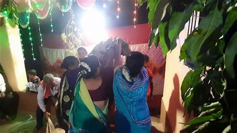 सर्वांना बघून स्वतःच लग्न आठवेल अशी कोकणातील हळद काढणी देवरुख
