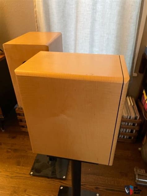 Av123 Onix X Ls Bookshelf Speakers Designed By Gr Research Photo 5414883 Us Audio Mart