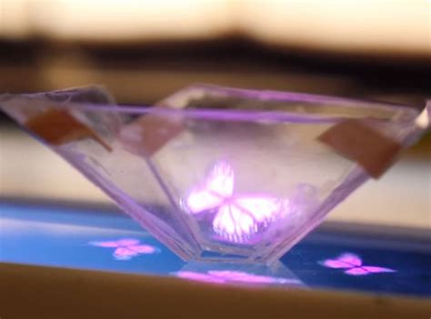 Yuk Bikin Proyektor Hologram Pakai Smartphone Jagat Review