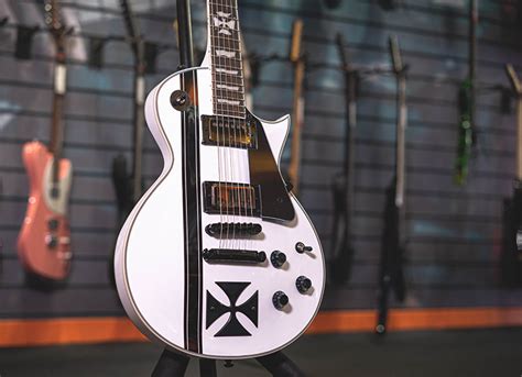 Black Sabbath Back To The Beginning The Guitar Gear Guide Guitarguitar