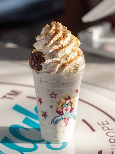 Turn Dough Ice Cream Chimney Cake Donut Cones Milkshakes Hollywood
