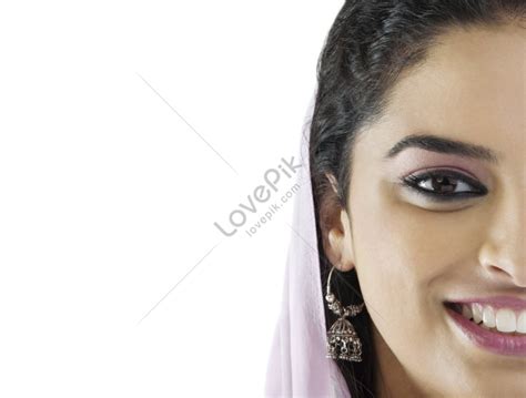 그림 속의 무슬림 여성의 초상 사진 무료 다운로드 Lovepik