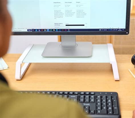 Monta Tempered Glass Monitor Stand White